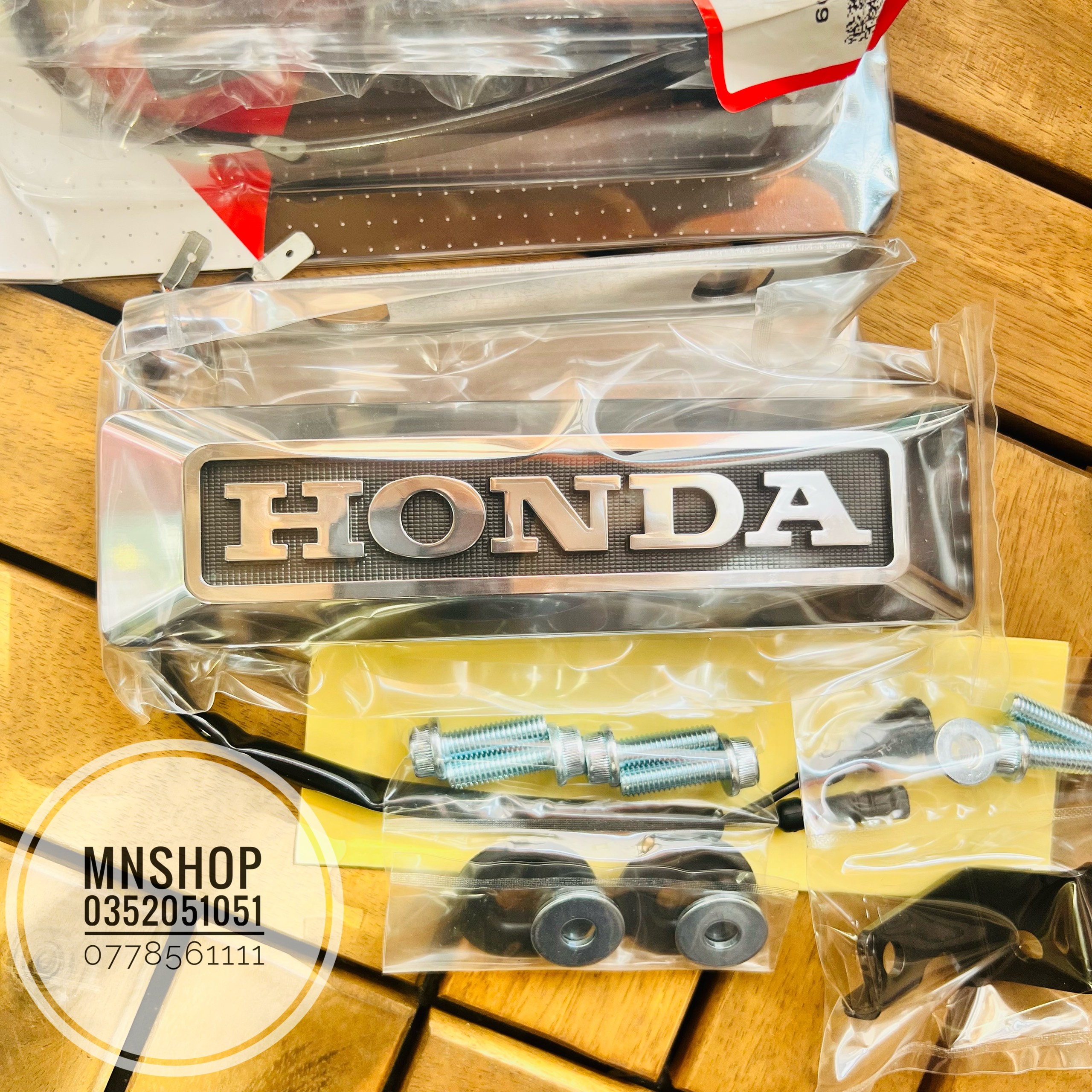 LOGO HONDA KITACO PHỤ TÙNG MONKEY 125 - MN SHOP