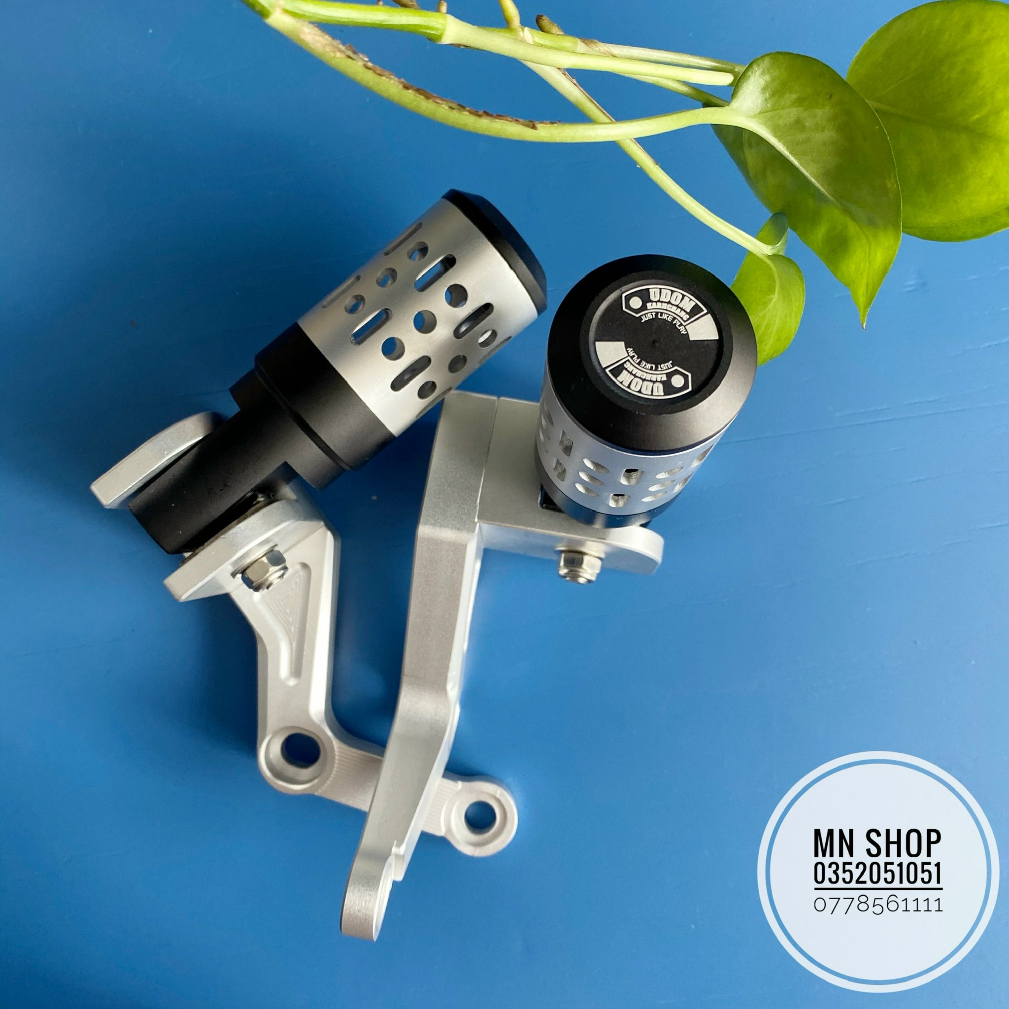 GÁC CHÂN khoan UDOM Super Cub 125 - MN SHOP