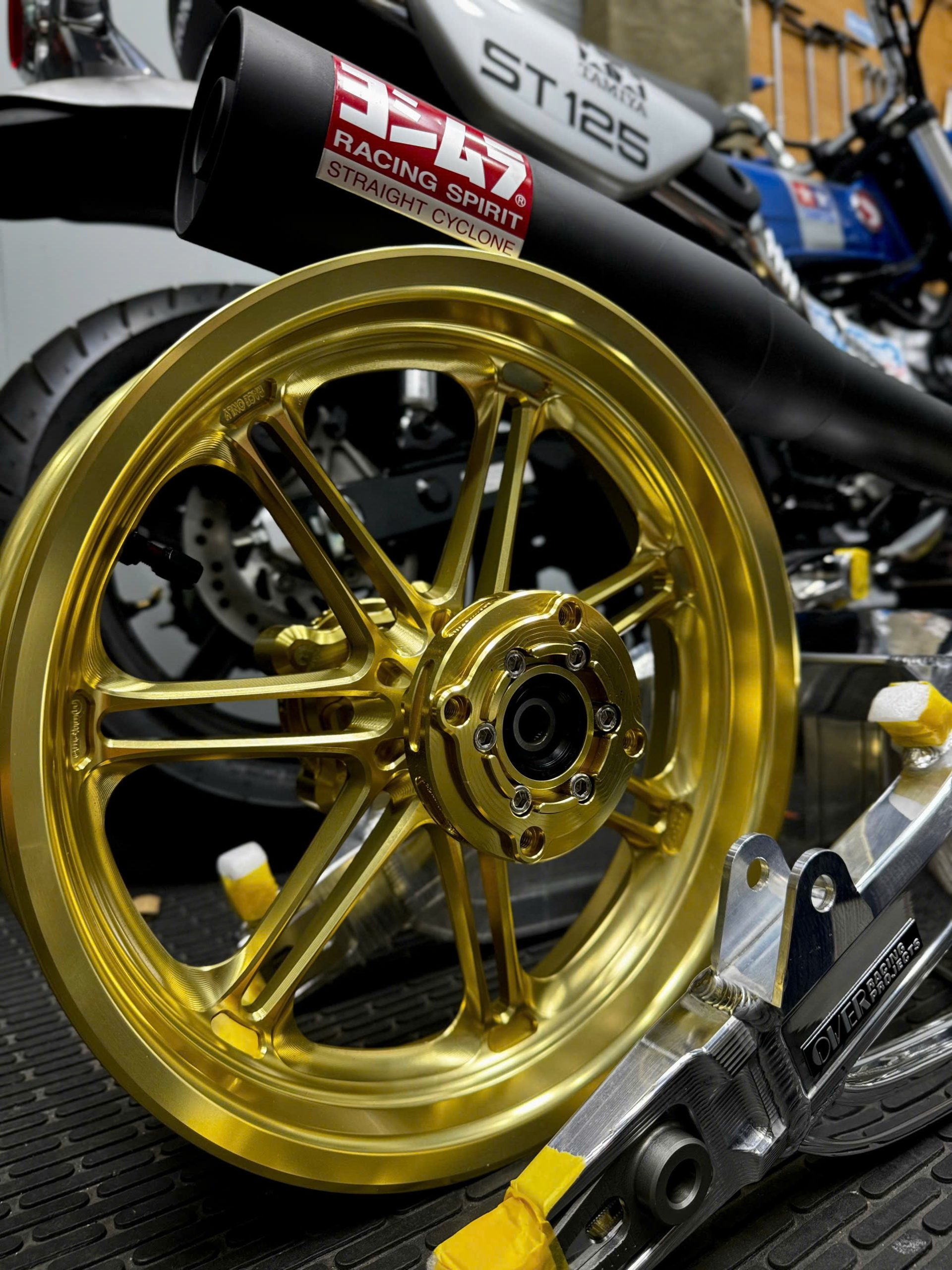 MÂM CNC NGUYÊN KHỐI MITOMO MONKEY 125 DAX 125 - MN SHOP